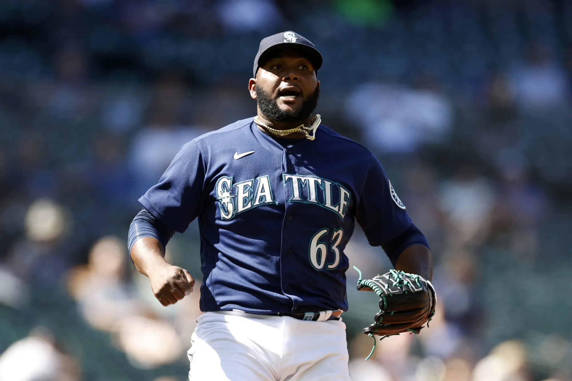 Marineros ganan arbitraje salarial al dominicano Diego Castillo | Acento