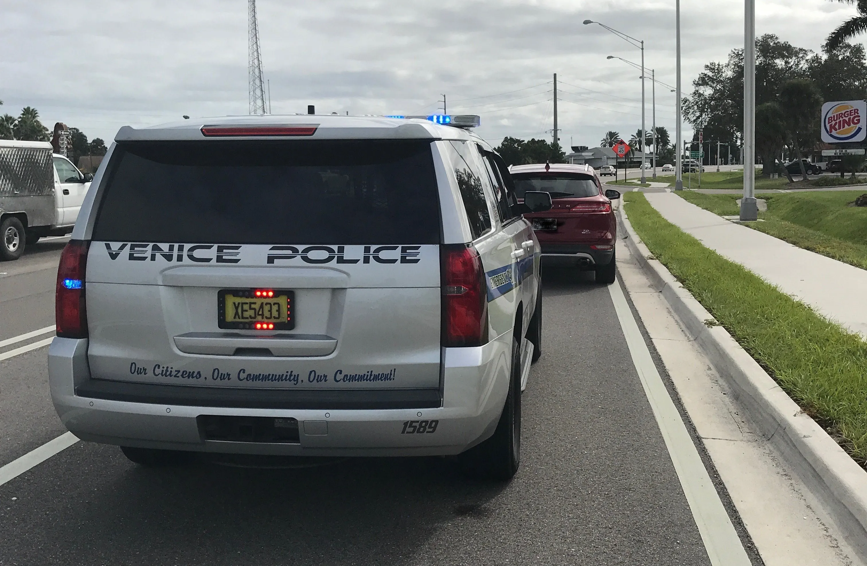 Mueren 4 personas al estrellarse una avioneta en la costa oeste de Florida | Acento