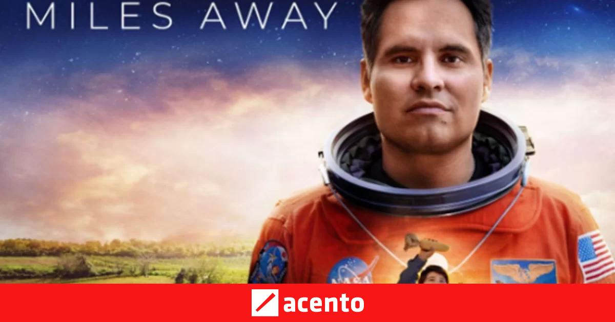 A Million Miles Away (A un millón de millas) | Acento