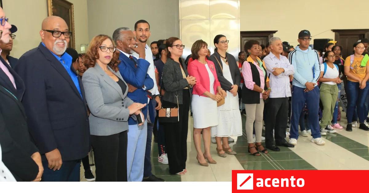 UASD inaugura exposición sobre los océanos | Acento