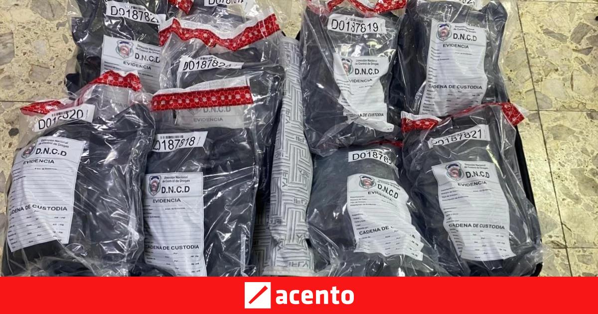 Hallan 7 Paquetes De Marihuana En El Interior De Una Maleta En El