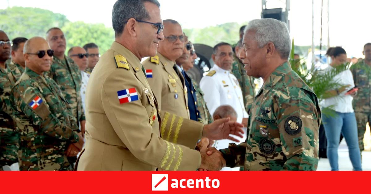 ISSFFAA celebra 42 aniversario | Acento