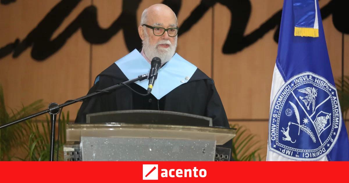 El biólogo Sixto Incháustegui es investido profesor honorario de la ...