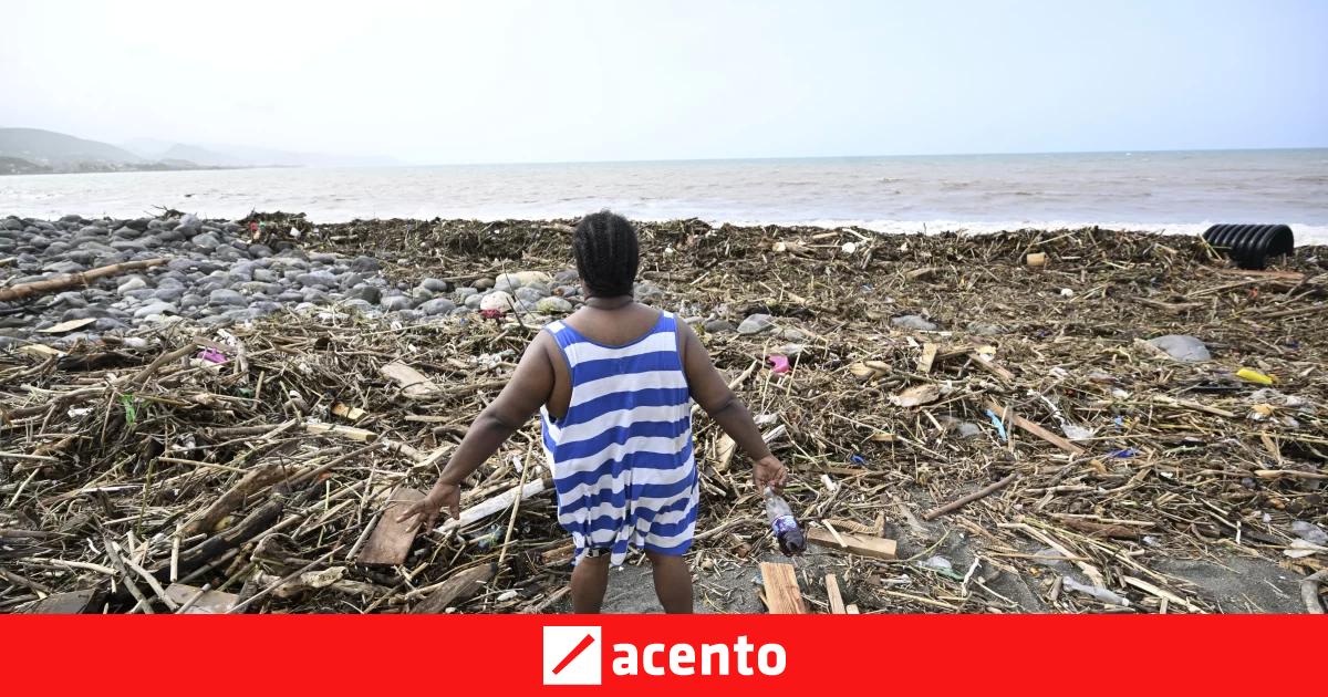 Al menos dos muertos por el devastador huracán Beryl en Jamaica | Acento