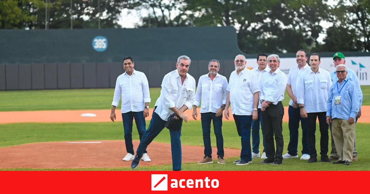 Abinader realizó lanzamiento en entrega remodelación del estadio de ...