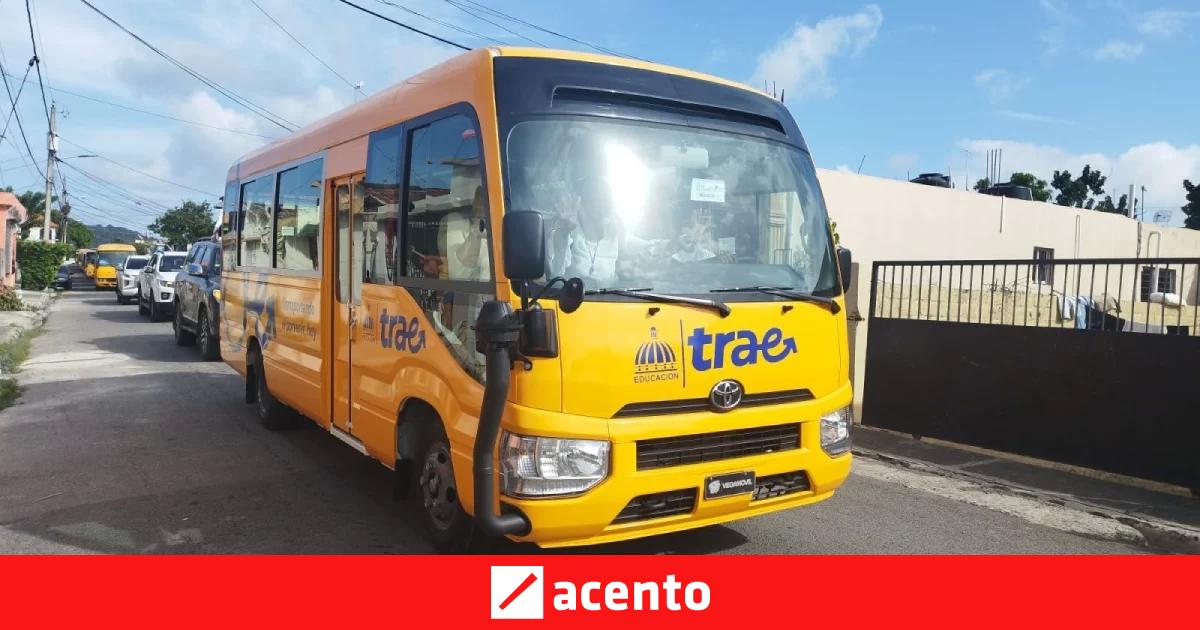 Minerd declara desierta licitación para transporte escolar | Acento