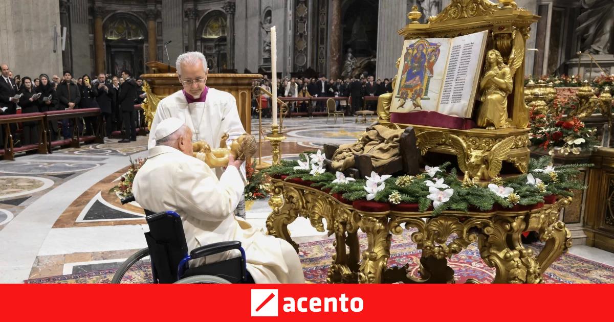 El papa Francisco padece una neumonía bilateral y su cuadro clínico sigue siendo 'complejo' | Acento