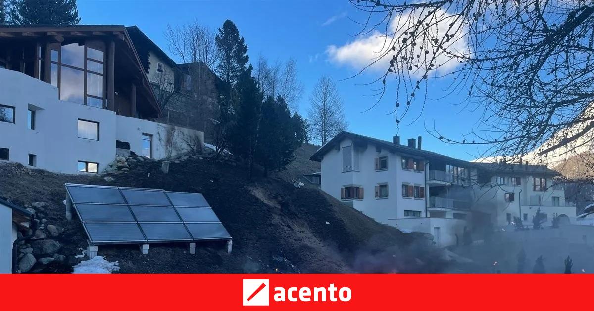 Tres personas mueren al estrellarse una avioneta en una zona residencial del sur de Suiza | Acento