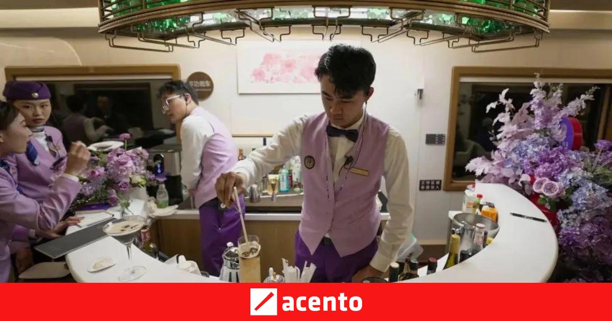 El viaje de la BBC en los 'trenes de plata' con los que China busca ...