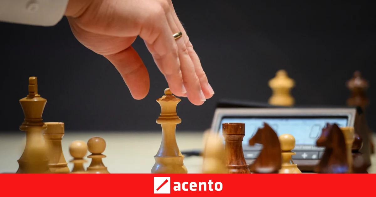 El gran maestro Magnus Carlsen queda en tablas contra “el mundo” | Acento