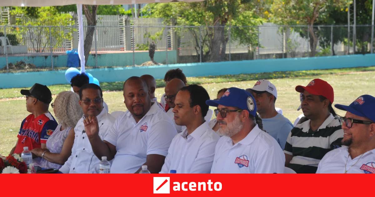 La Liga de Profesores de la UASD celebra 30 aniversario con un torneo y ...