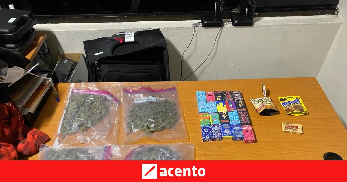 Arrestan A Un Hombre Con Cuatro Paquetes Presumiblemente De Marihuana