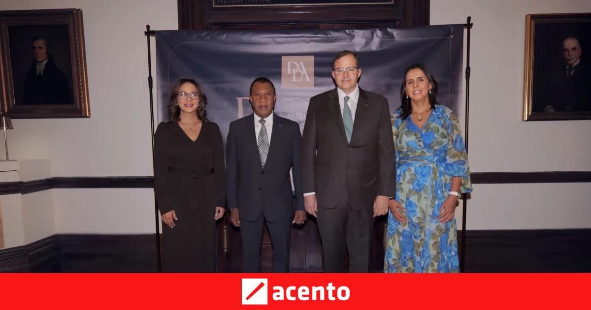 Presidente del Banco BHD, Steven Puig, recibe premio de Cámara de ...