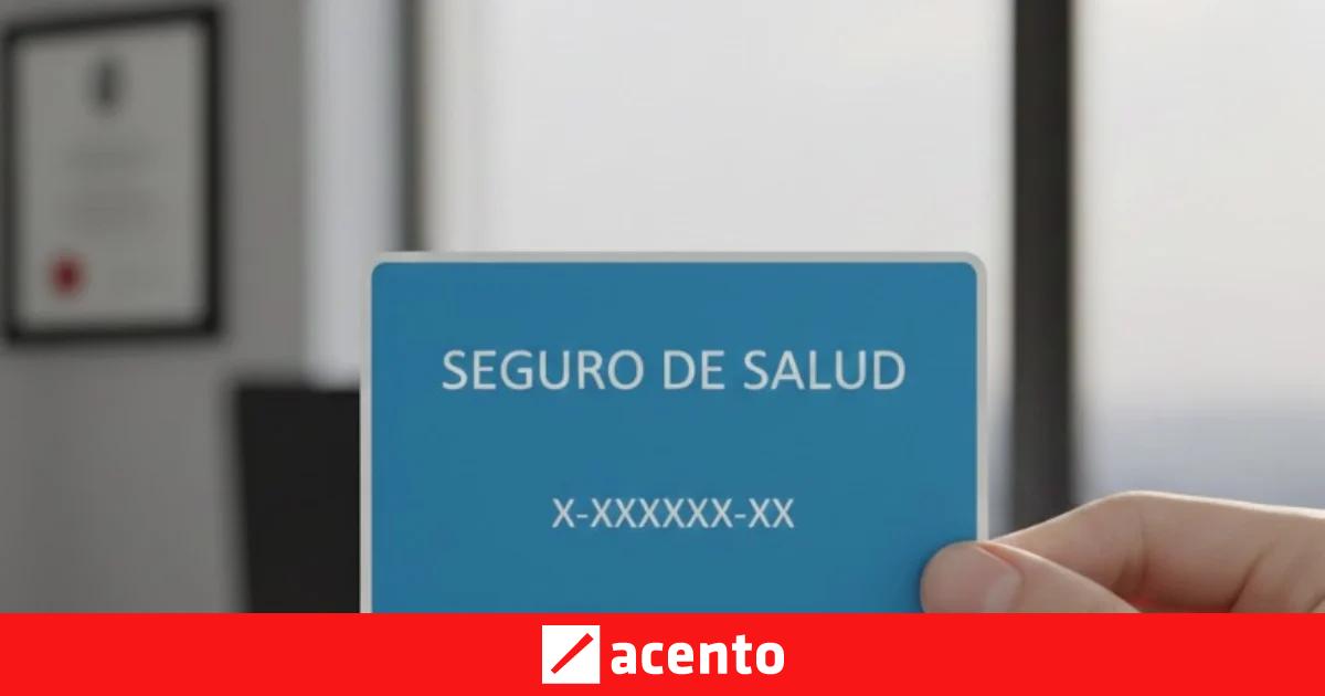 Cuida tu carnet de seguro, también pueden hacerte fraude | Acento